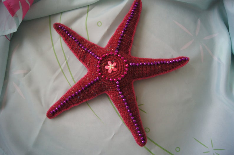 7 Starfish Patterns For Knitters & Crocheters - KnitHacker