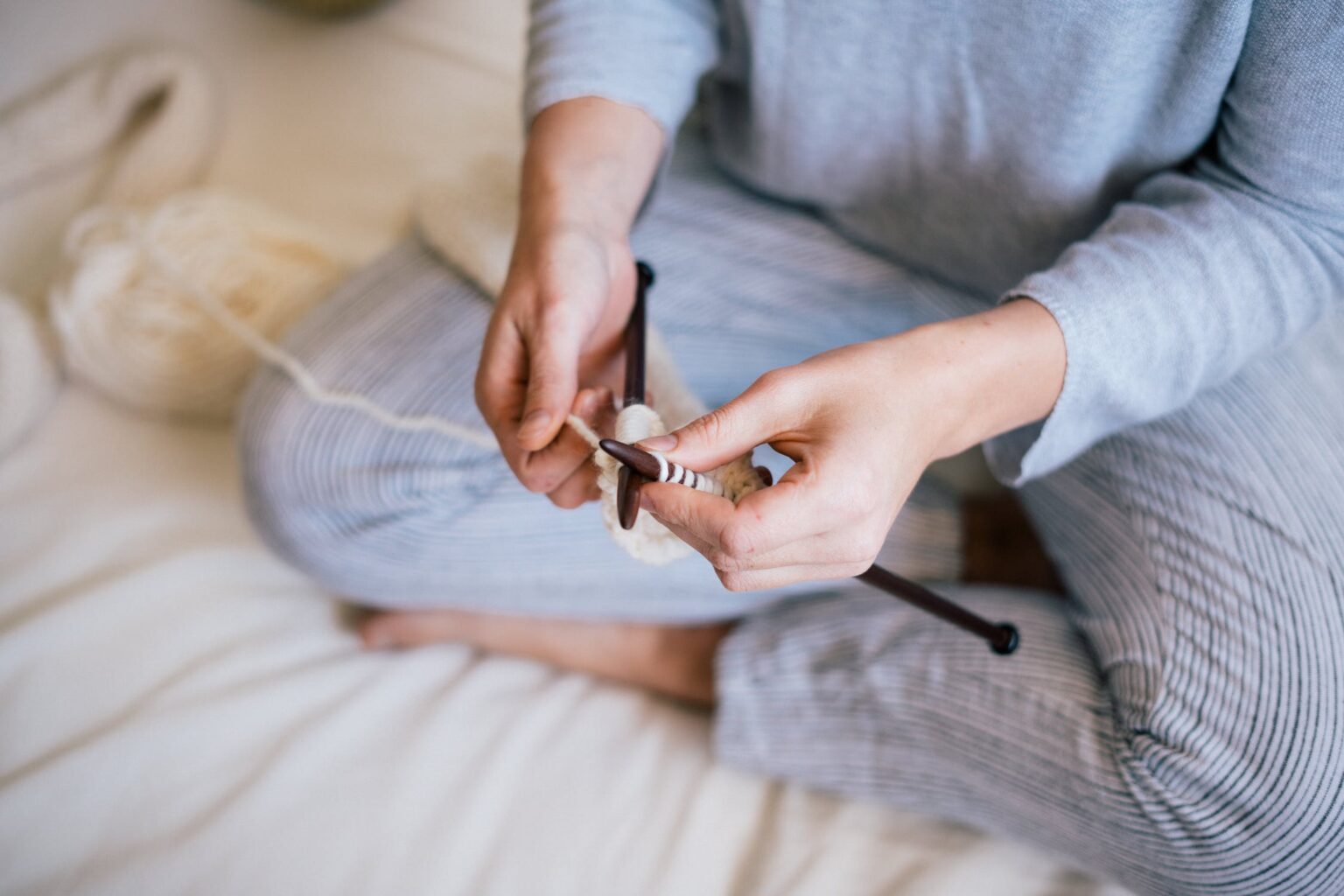 Six Reasons Why Teachers Should Encourage Knitting Lessons in Class ...